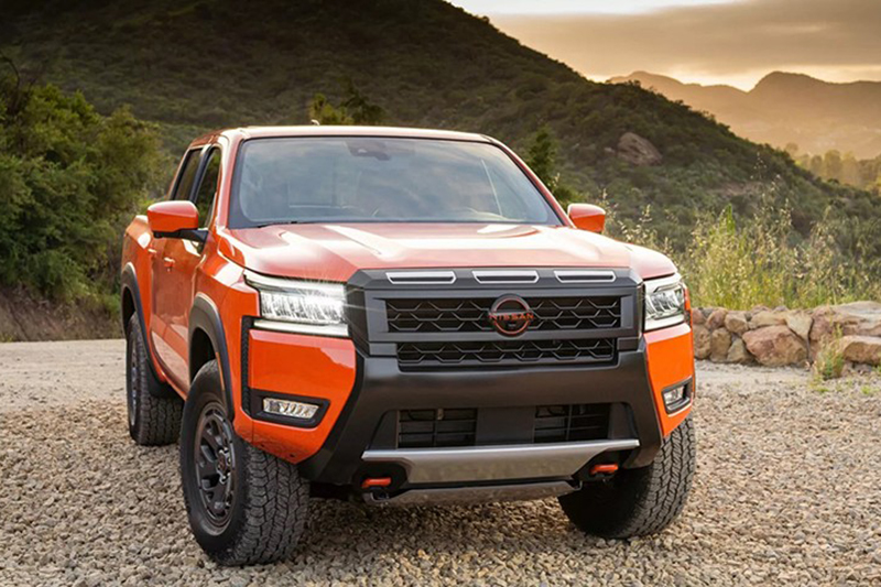 NISSAN NAVARA 2025: LỘT XÁC DIỆN MẠO MỚI VÀ NÂNG CẤP NHIỀU TIỆN NGHI