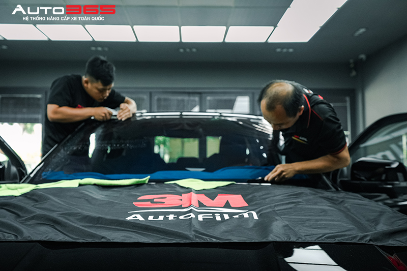 BẢNG GIÁ DÁN PHIM CÁCH NHIỆT TITAN WINDOW FILM TẠI AUTO365