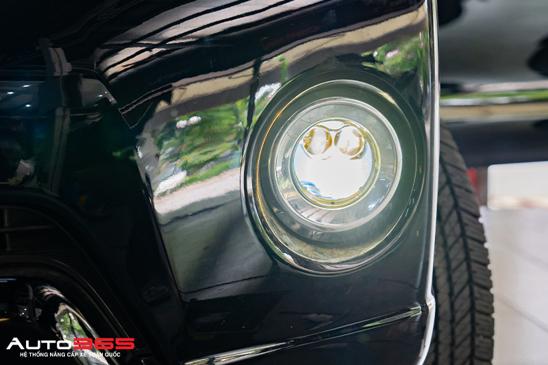 TOYOTA LAND CRUISER ĐỘ ĐÈN BI GẦM X-LIGHT F10 TURBO NHIỆT MÀU 4300K